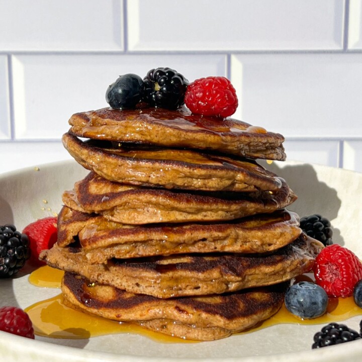 The BEST Low Calorie Pancakes Without Milk - Feasty Travels