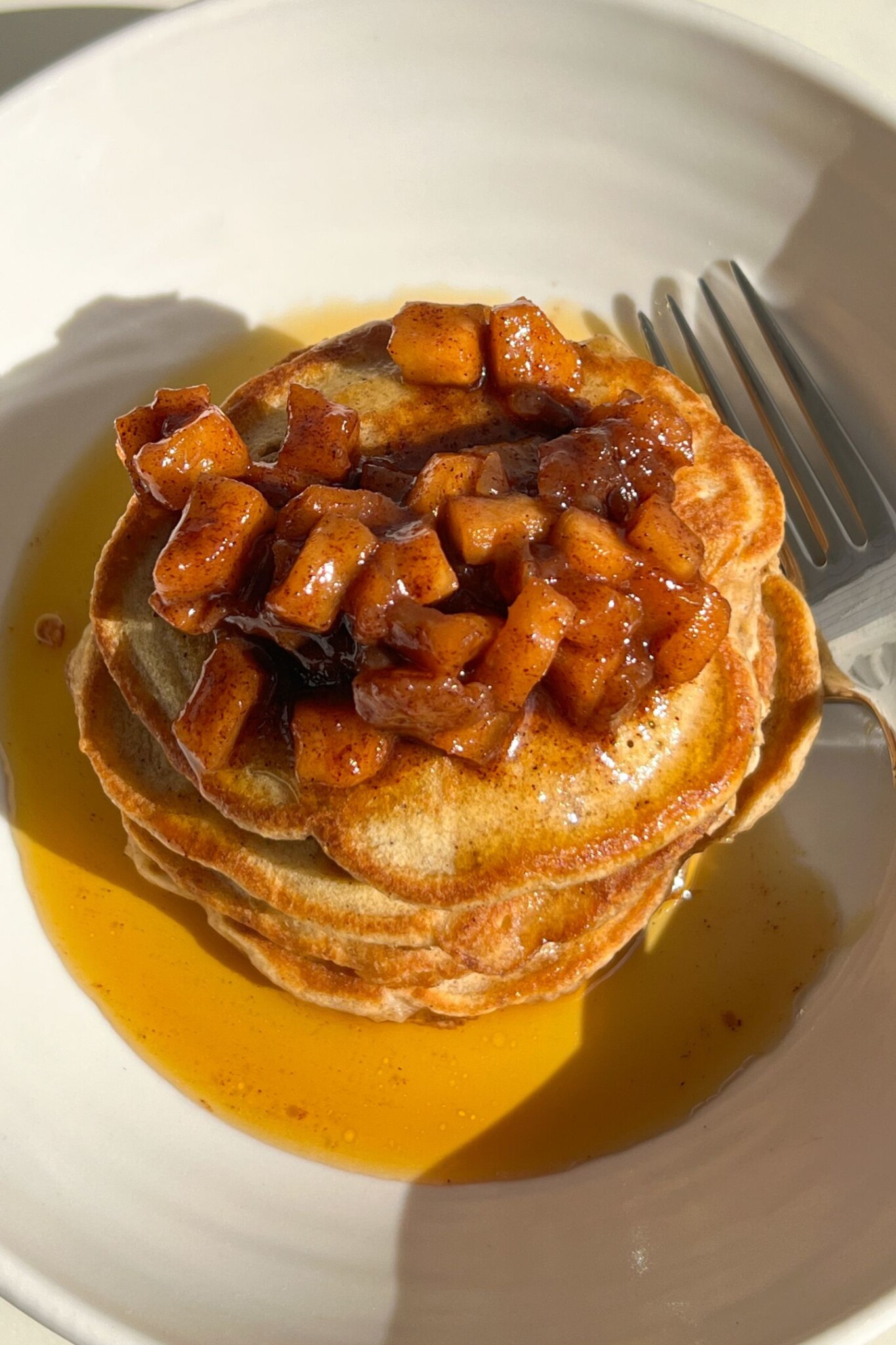 Apple and Cinnamon Pancakes Recipe - Feasty Travels